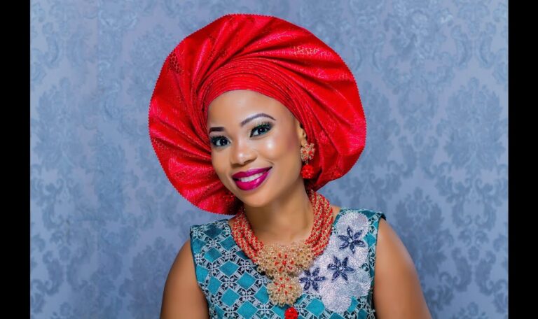 Fashionable Ways to Wear Your Gele - RefinedNG